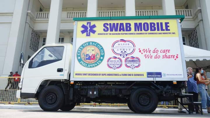 Bacolod launches first COVID Swab Mobile in PH